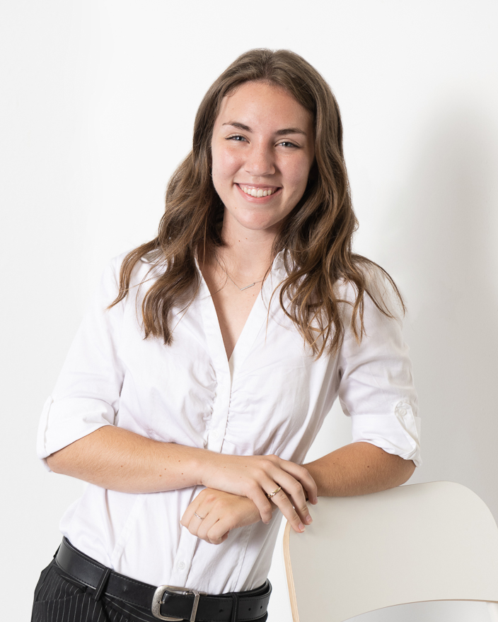 Lucia Knapp - Class of 2022 - Clinton County IL CEO